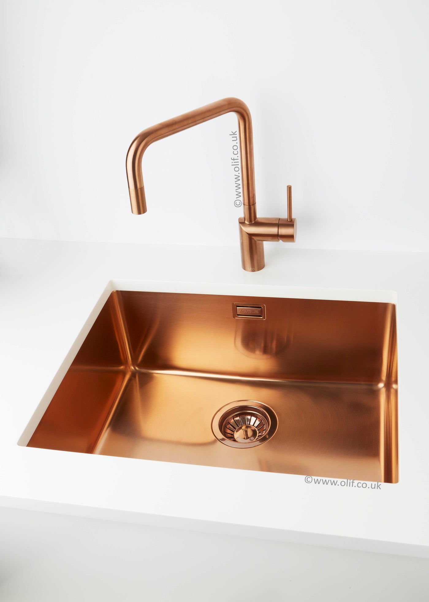 Copper kitchen sink & gunmetal, gold waste & foldmat | Alveus Kombino ...