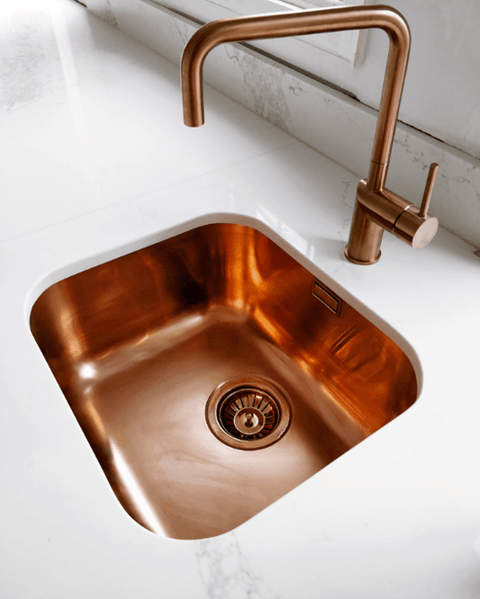Undermount copper kitchen sink - featured in Elle Decor | Alveus by Olif